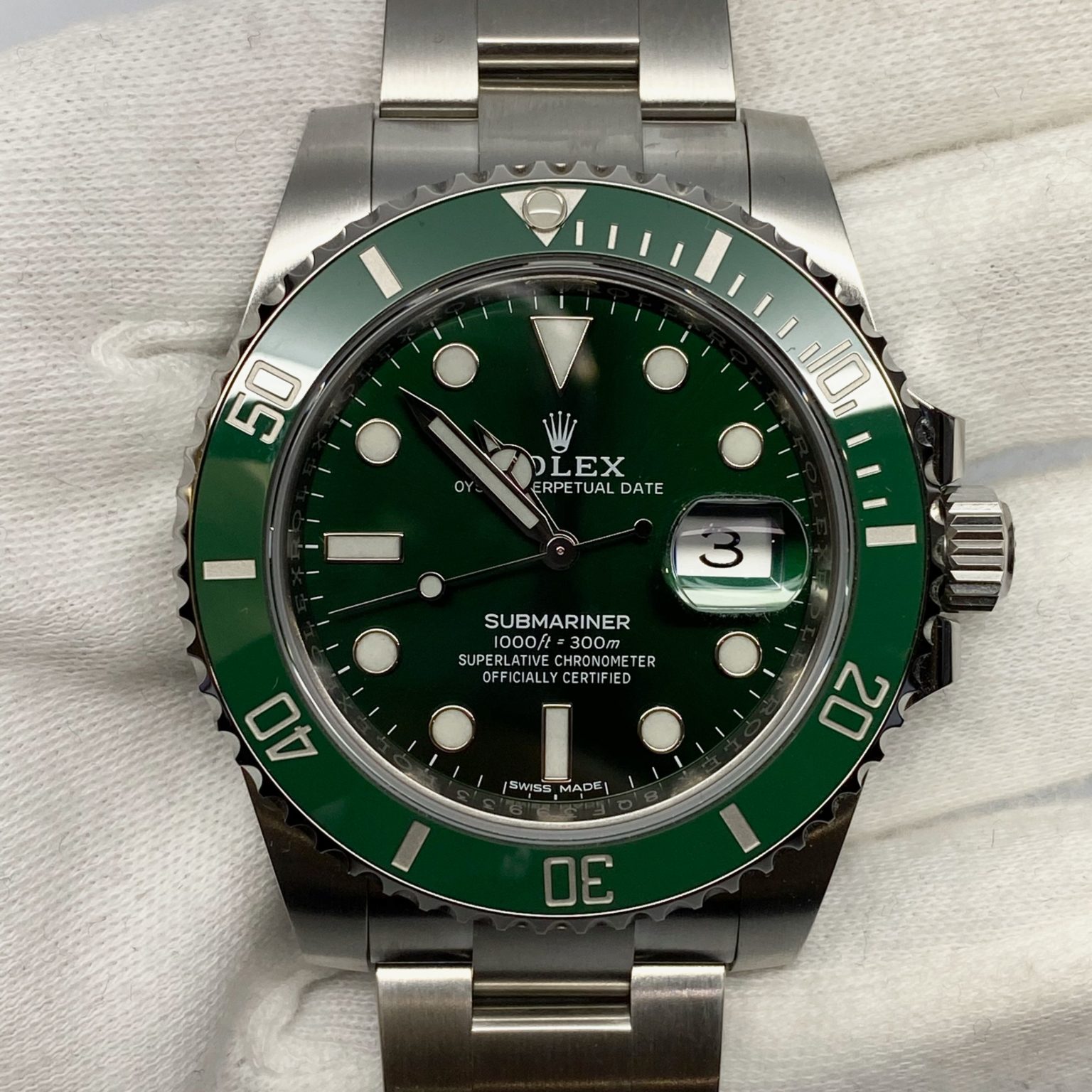 This Is Everything You Need To Know About The New Rolex Submariner